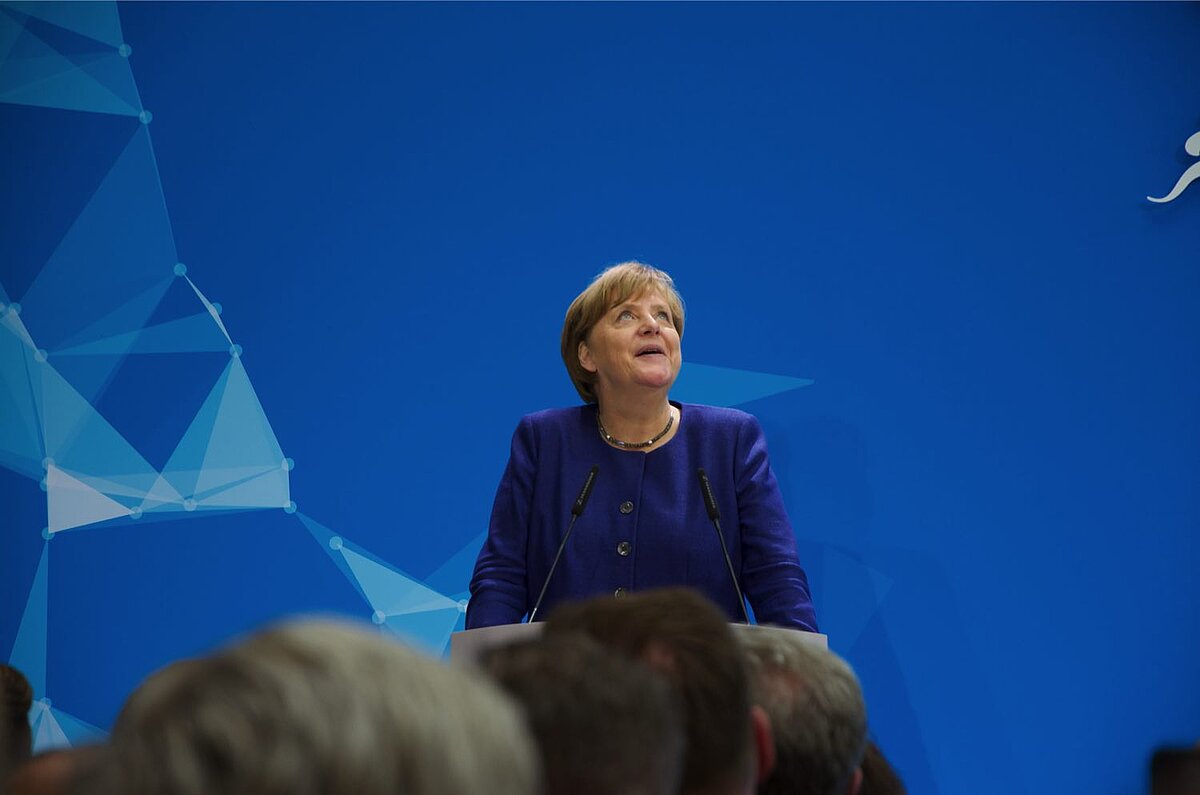 Bundeskanzlerin Angela Merkel gratuliert